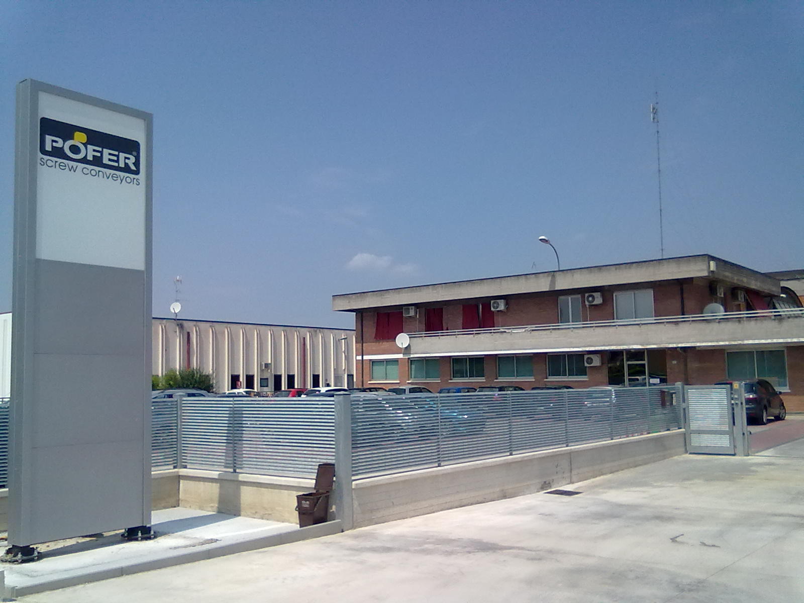 Screw Conveyors Design & Production - Pofer srl